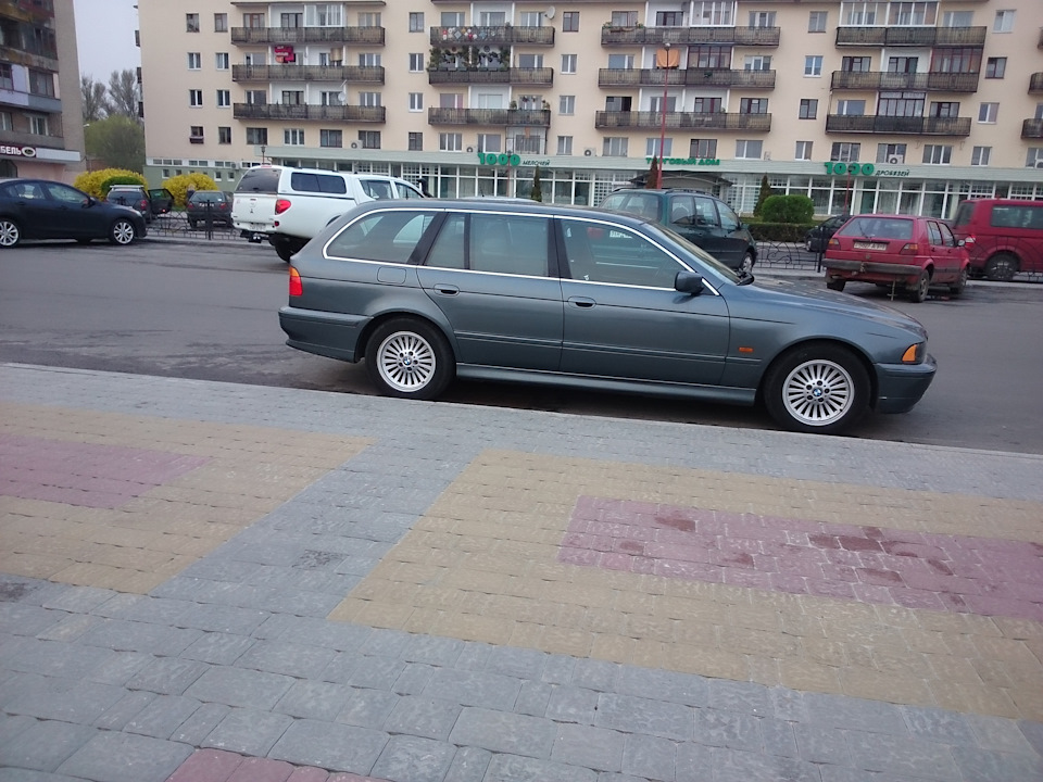 С чего все начиналось… — BMW 5 series Touring (E39), 2,5 л, 2003 года | покупка машины | DRIVE2