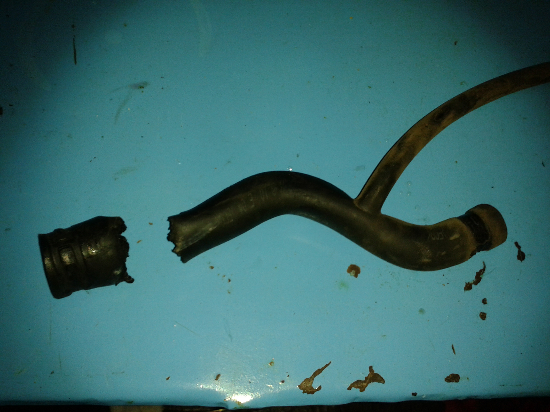 Патрубок вентиляции картера — Daewoo Nexia (N150), 1,5 л, 2010 года ...