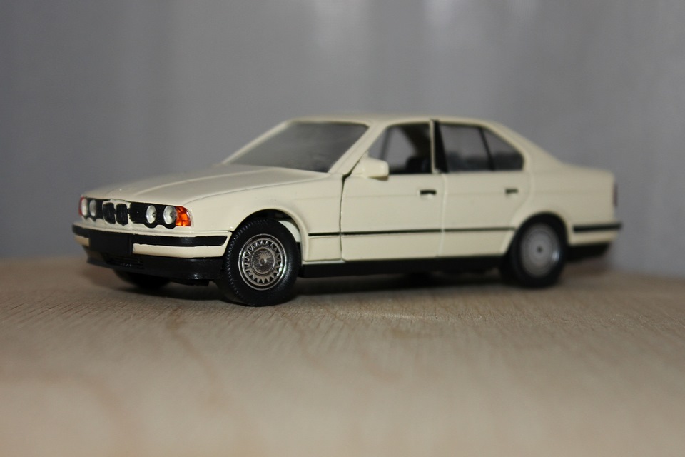 BMW e34 1:43 — BMW 5 series (E34), 2 л, 1991 года | просто так | DRIVE2