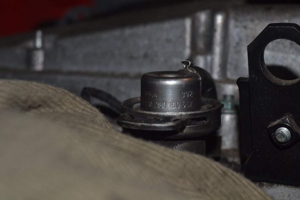 0280160557 Регулятор давления топлива BOSCH | Запчасти на DRIVE2