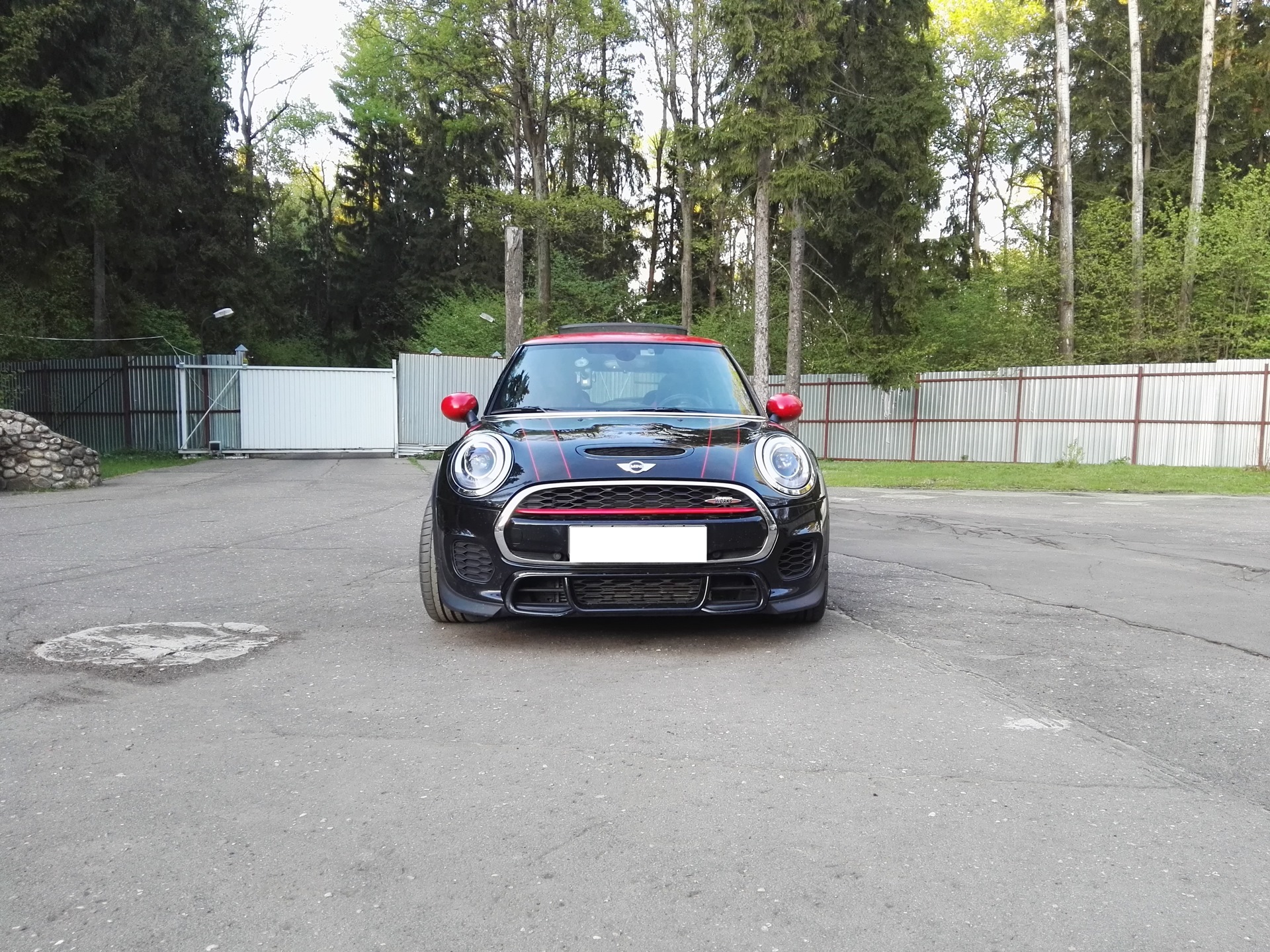 Немного фотографий. — MINI Cooper S John Cooper Works, 2 л., 2015 года ...