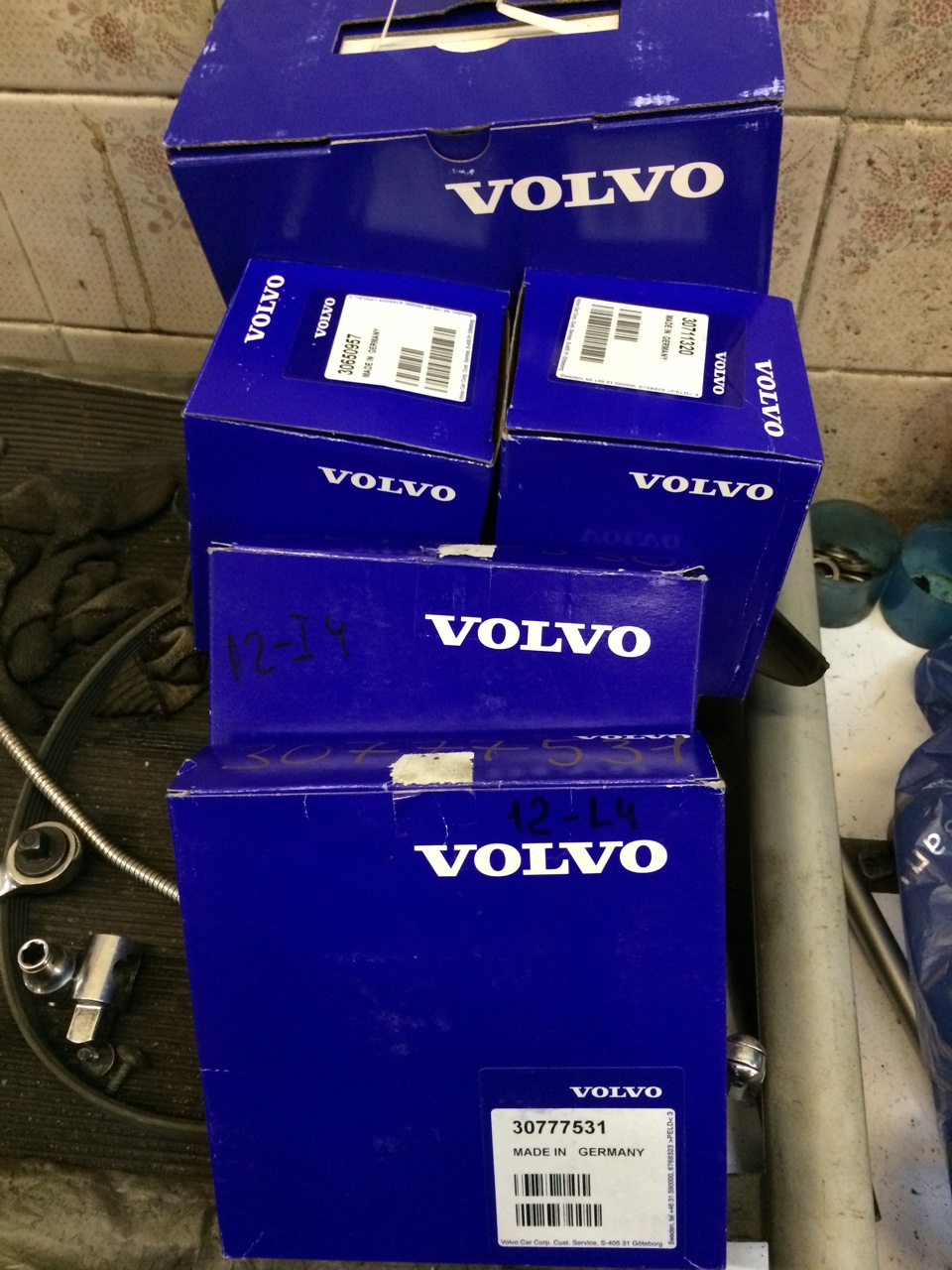 30777531 Ремень Volvo | Запчасти на DRIVE2