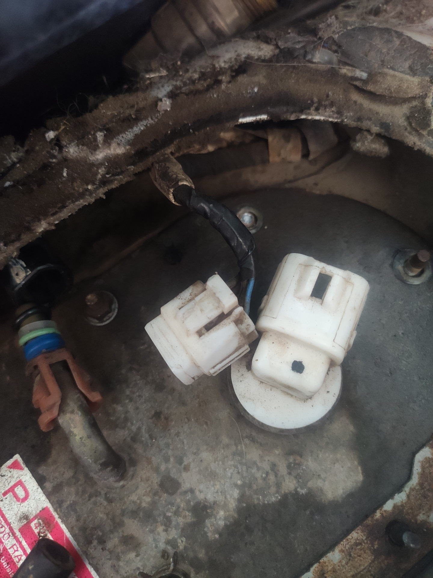Замена топливного насоса. Это фиаско Братан… — Subaru Forester (SG), 2 ...