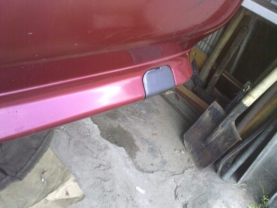 заглушка на задний бампер — Nissan Primera (P10), 2 л, 1996 года ...