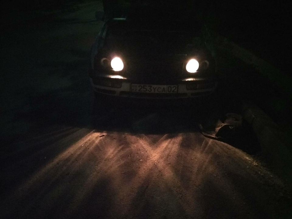 Hella dual round — Volkswagen Golf Mk3, 1,8 л, 1993 года | стайлинг ...