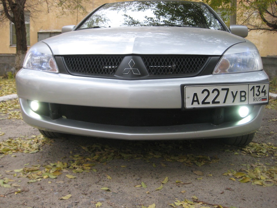 Сеточка в бампер — Mitsubishi Lancer IX, 1,6 л, 2006 года | тюнинг | DRIVE2
