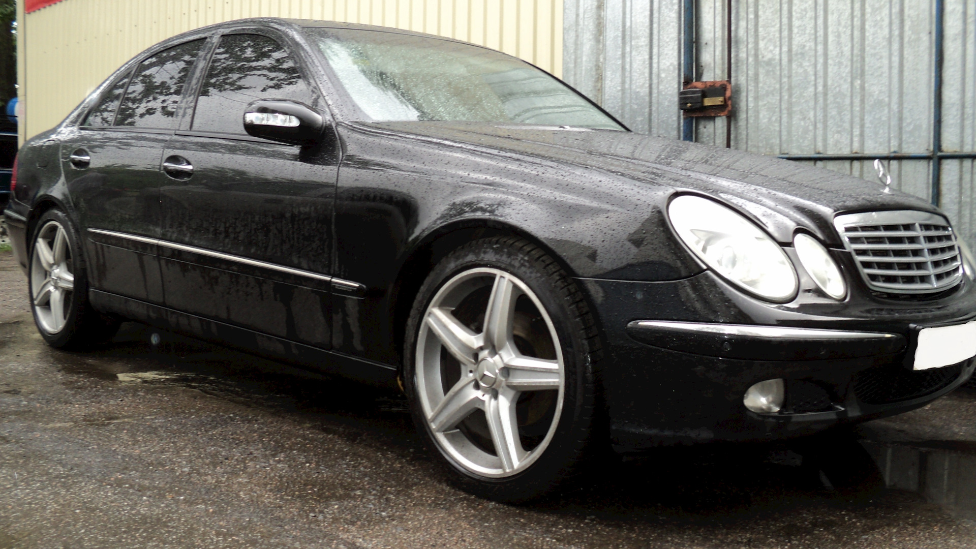 Mercedes-Benz E-Class (W211) 1.8 бензиновый 2003 | просто 211 на DRIVE2