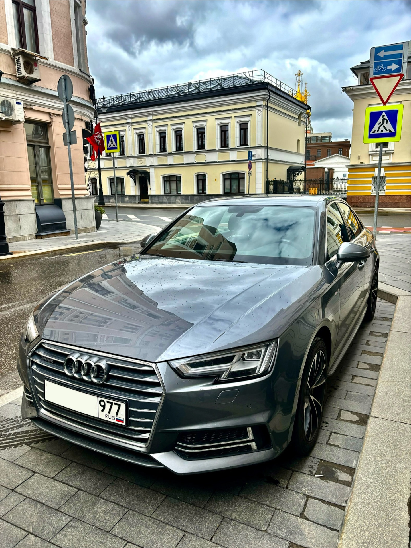 Audi Sound System где поставить — Audi A4 B9 2 л 2018 года