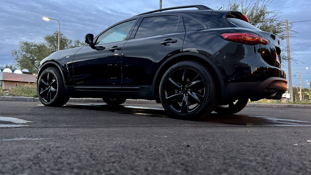 Infiniti FX (2G) 3.7 бензиновый 2011 | на DRIVE2