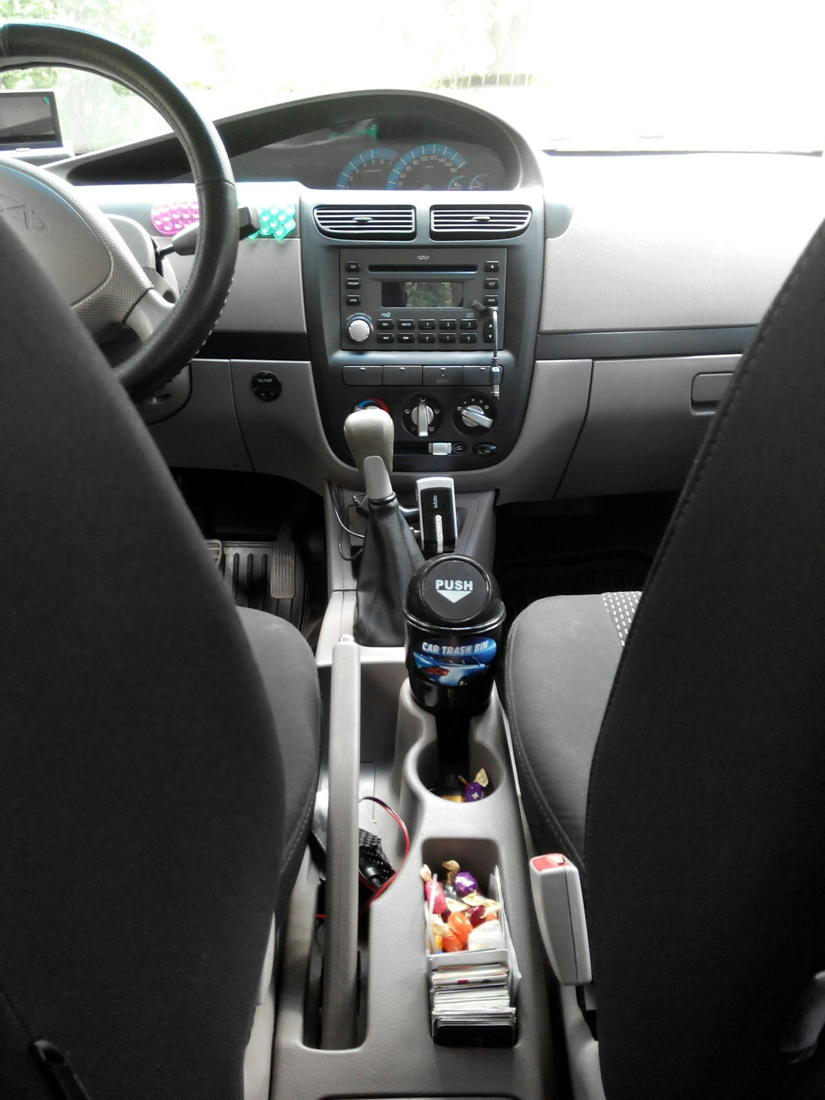 Мусорка в салон Jaggi и не только — Chery Jaggi, 1,3 л, 2007 года | просто так | DRIVE2