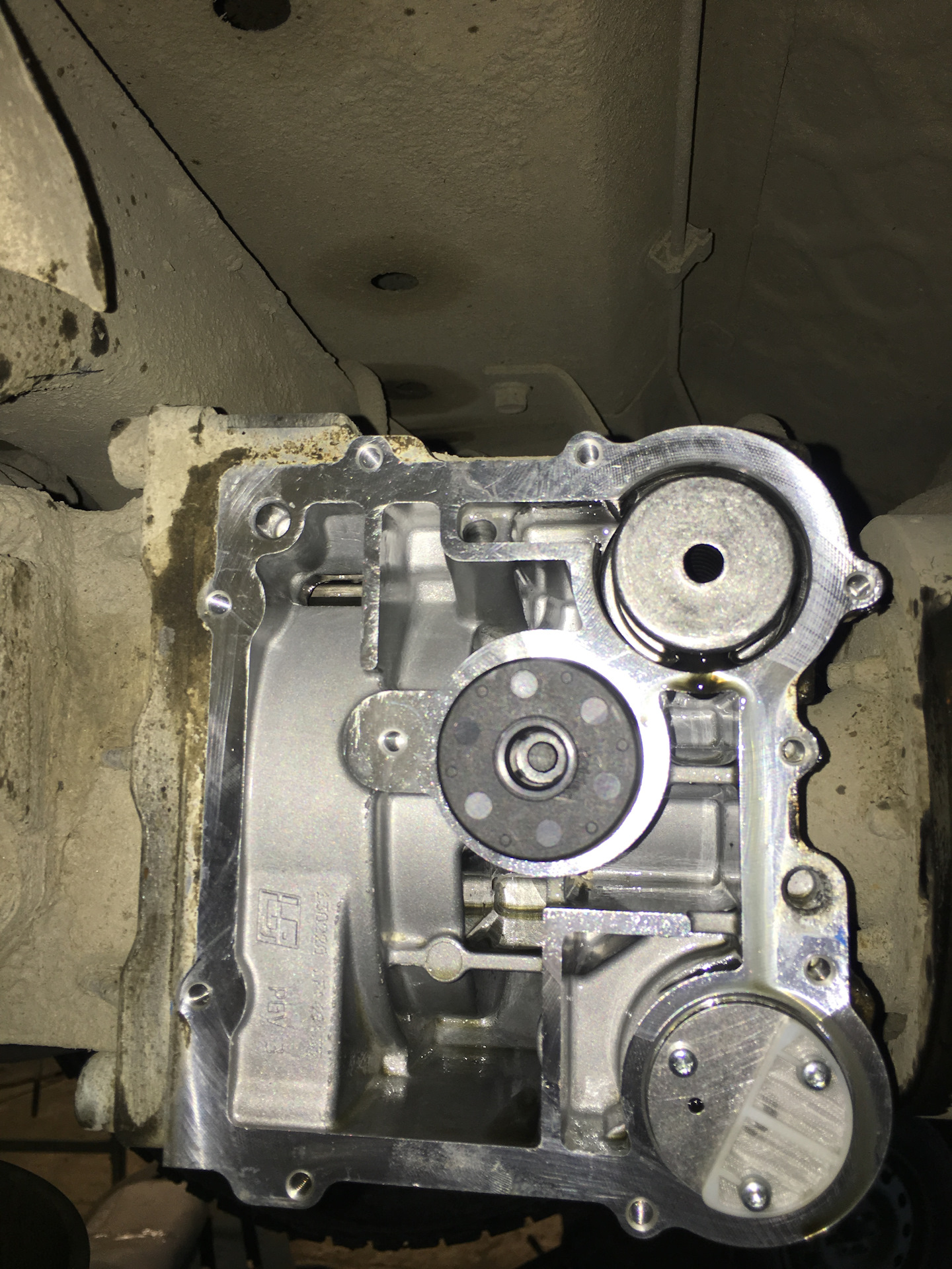 Замена масел 9, Жижное ТО — Cadillac SRX (2G), 3,6 л, 2013 года ...