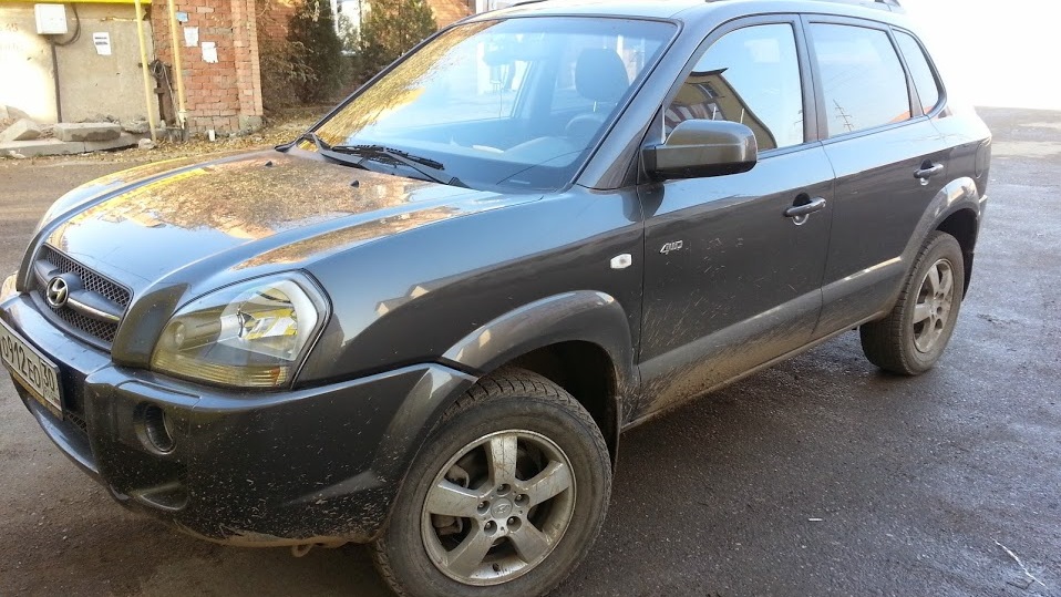 Hyundai Tucson (JM) 2.0 бензиновый 2008 | мокрый асфальт на DRIVE2