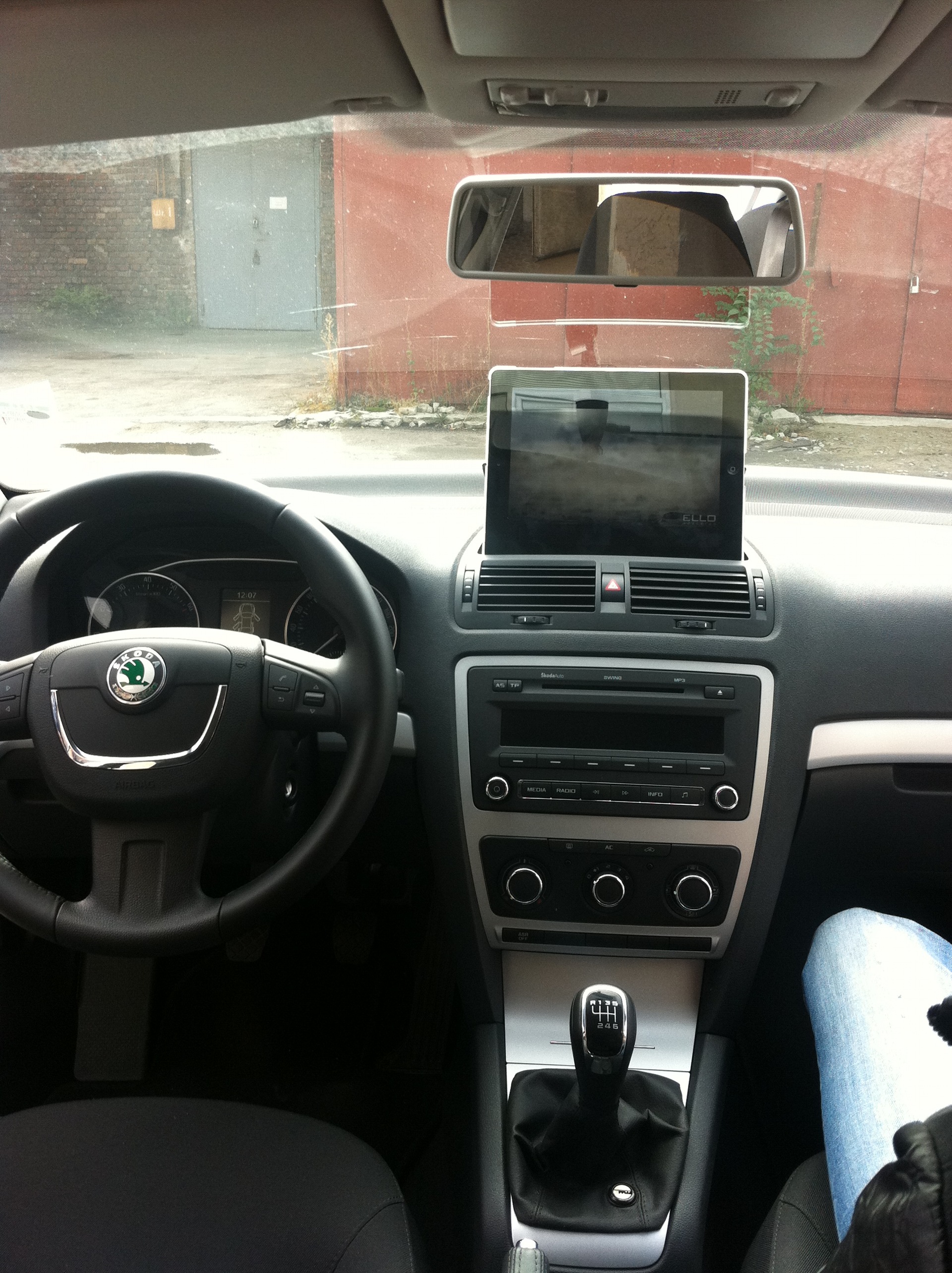 Мультимедия в авто — бортжурнал Skoda Octavia TORMOZOV.НET 2011 года на ...