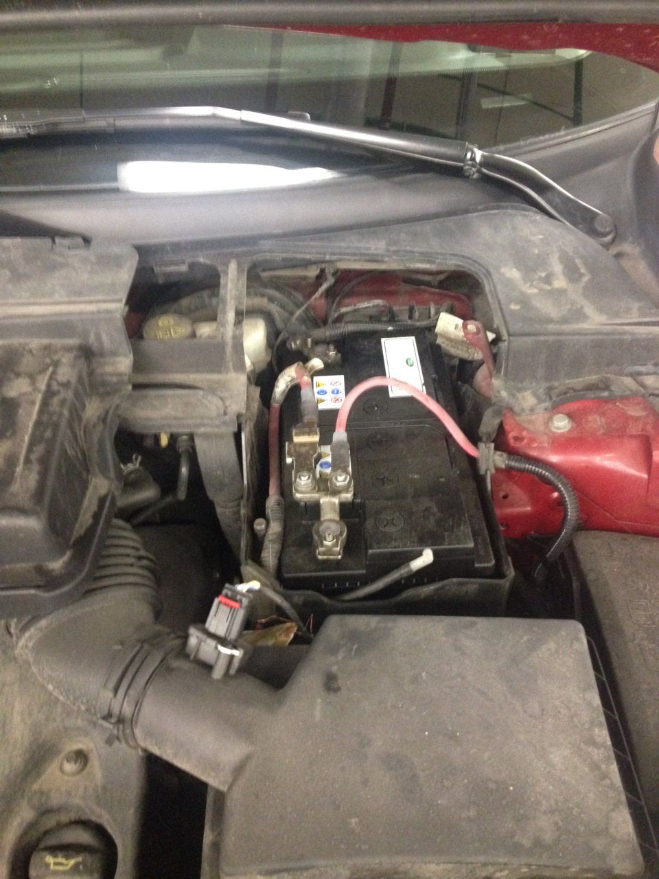 Предновогодняя замена АКБ — Land Rover Freelander 2 (L359), 2,2 л, 2008 ...