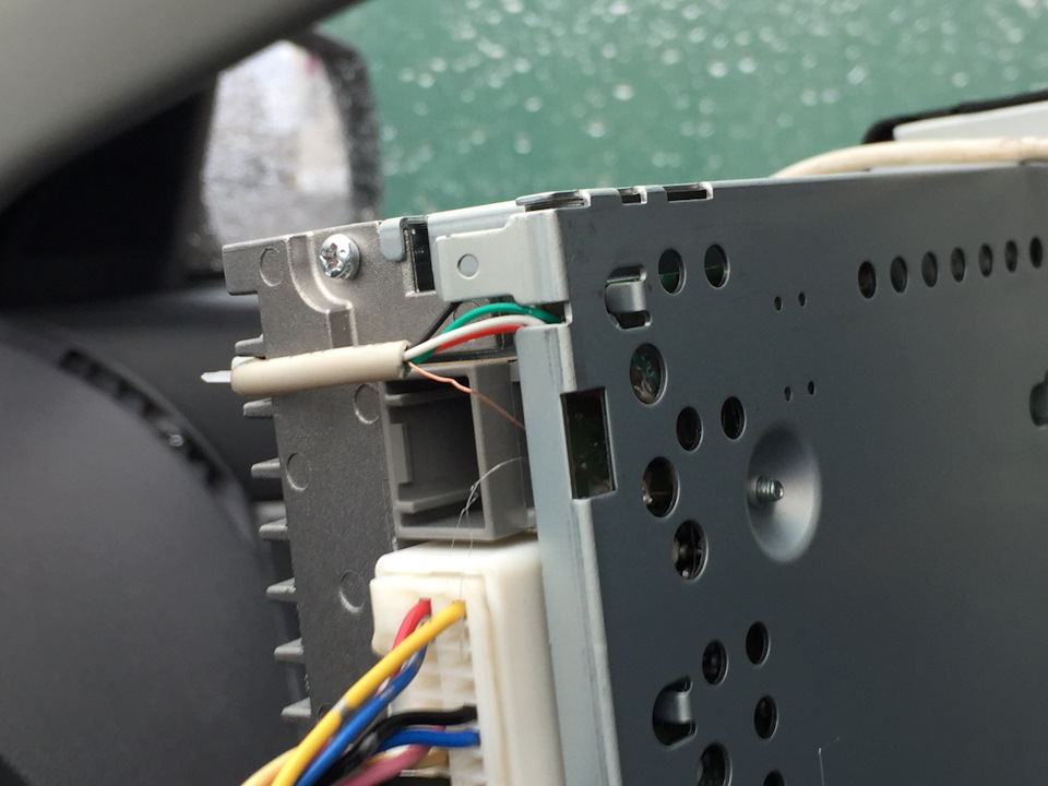 USB, своими руками. — Mitsubishi Lancer X, 1,8 л, 2008 года | тюнинг ...