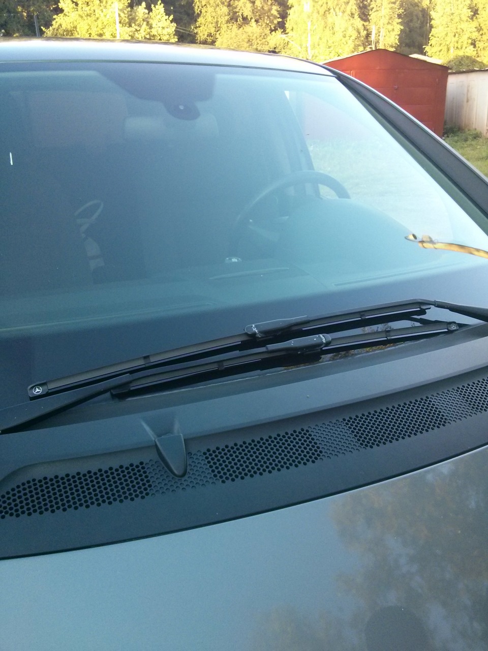 Замена щеток стеклоочистителя — Mercedes-Benz A-Class (W169), 1,7 л ...