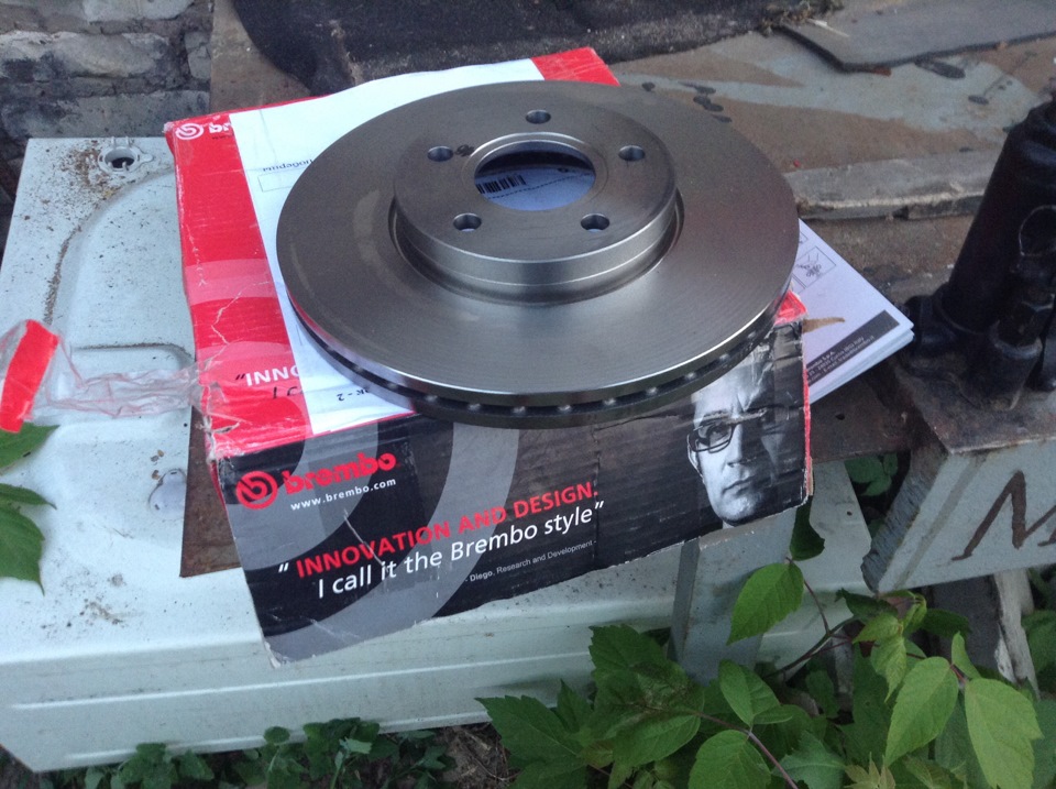 Brembo или все для нее — Ford Focus Hatchback II, 1,8 л, 2008 года ...