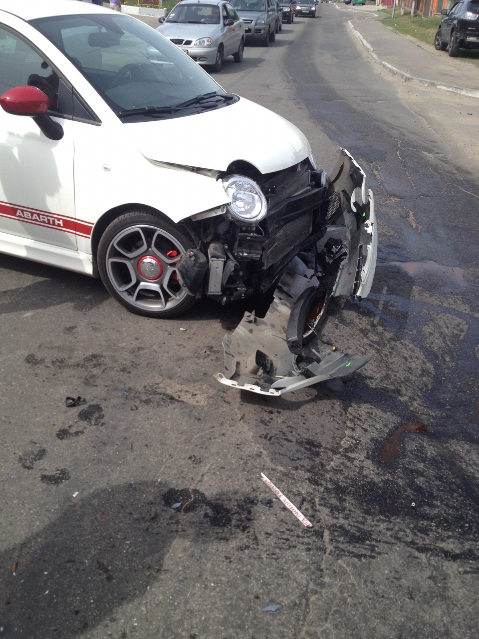 минус один :((((( — FIAT 500 (1G), 1,4 л, 2012 года | ДТП | DRIVE2