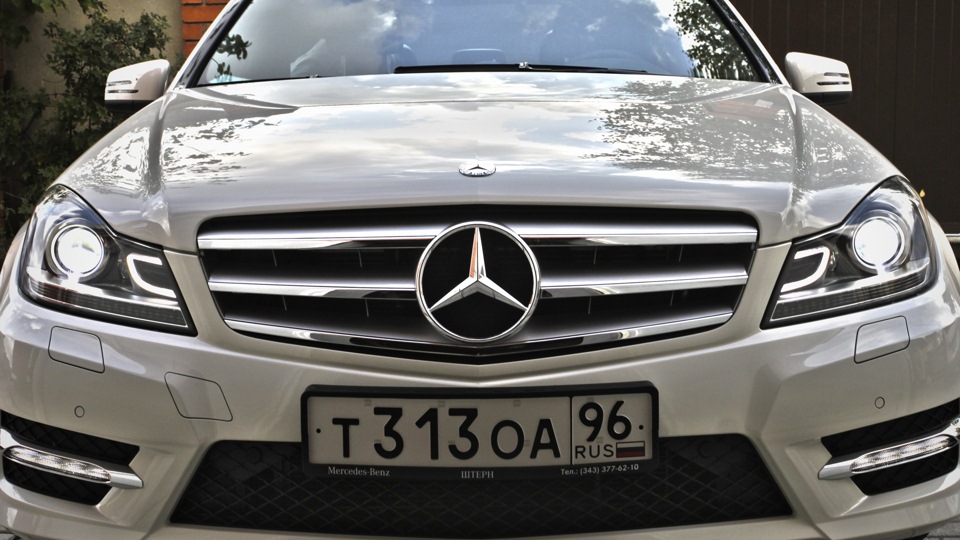 Mercedes-Benz C-class (W204) 3.5 бензиновый 2011 | C300 CGI 4matic amg ...