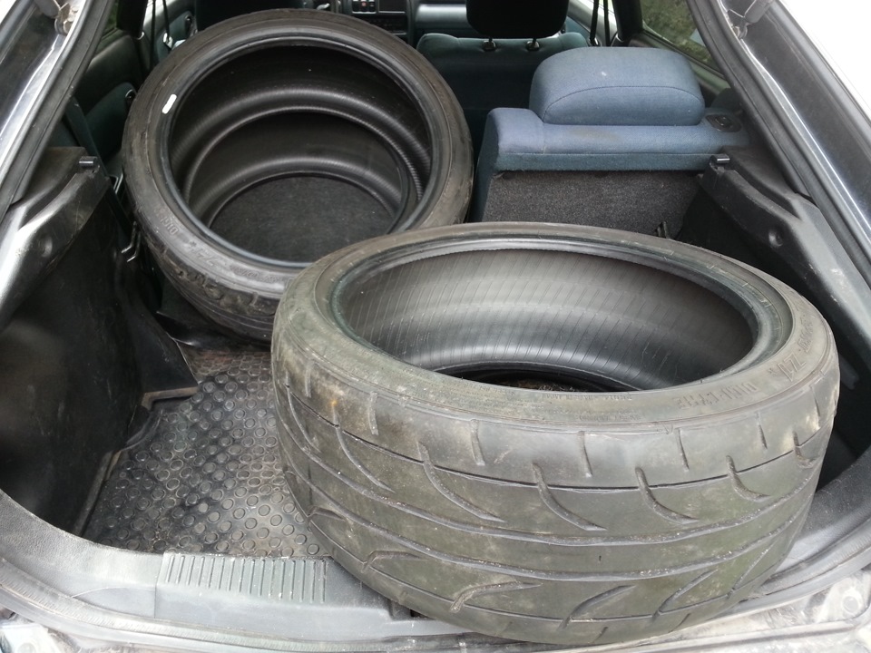 Гоночный полуслик — Mazda 323 V, 1,8 л, 1997 года | шины | DRIVE2