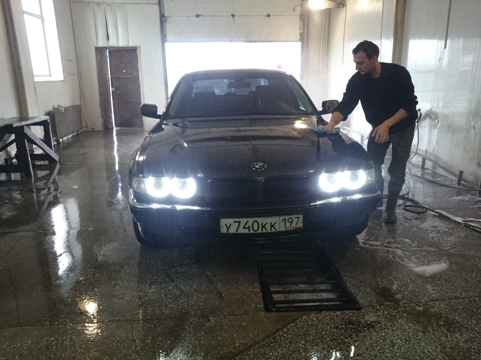 Новый зверь в автопарке — Bmw740 — Toyota Caldina 241 2 л 2003 года