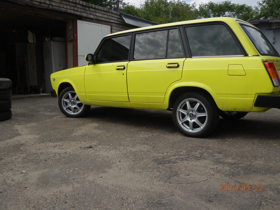 Вот и на новых колесах — Lada 2104, 1,6 л, 1986 года | колёсные диски ...