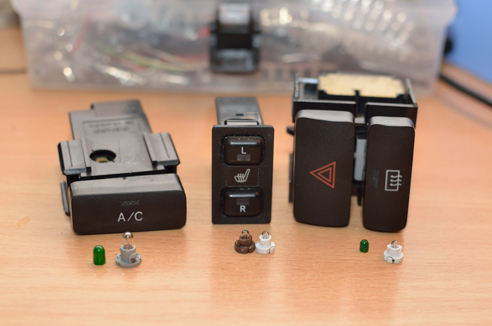 Подсветка кнопок — Toyota Corolla (120), 1,6 л, 2006 года | электроника ...