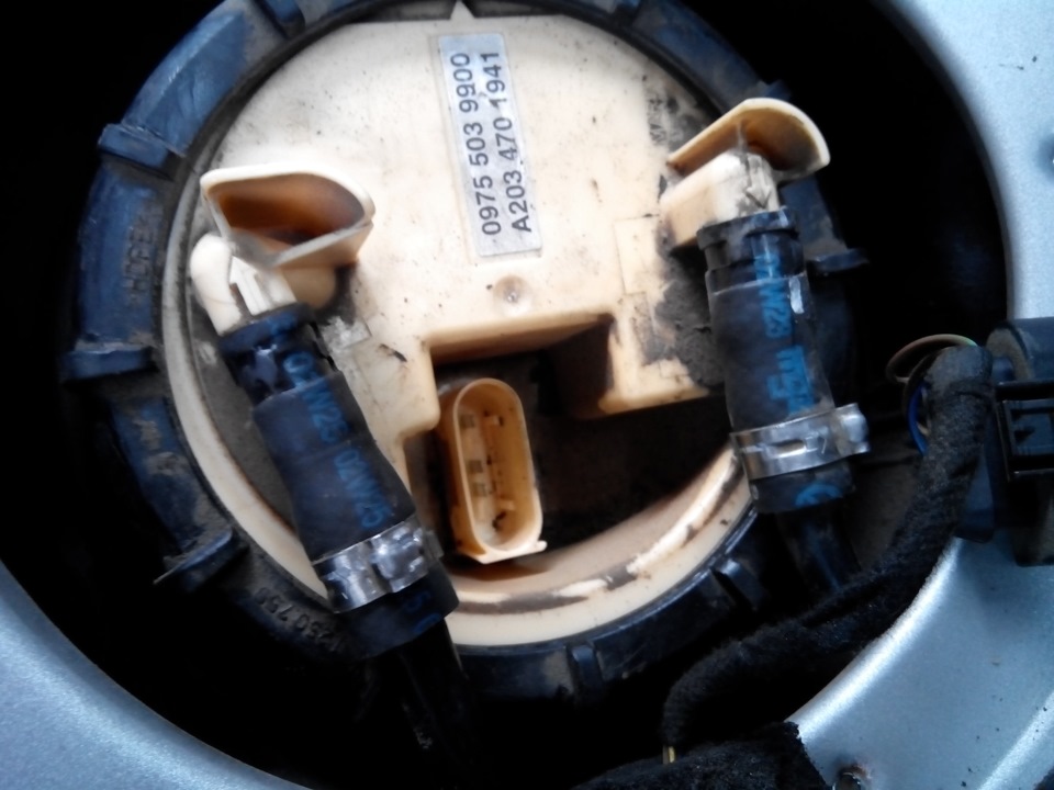 обслуживание топливного бака W203 — Mercedes-Benz C-Class (W203), 2,2 л ...