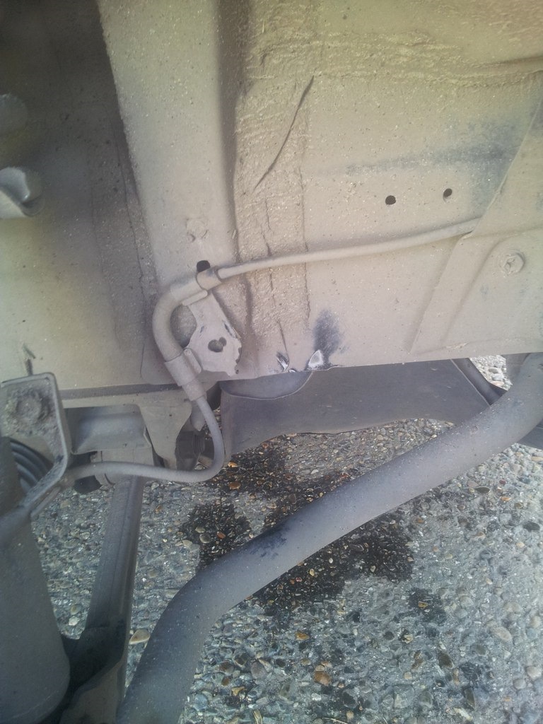 Колодки Brembo на перед, замена масла. — Toyota Chaser (100), 3 л, 1997 ...