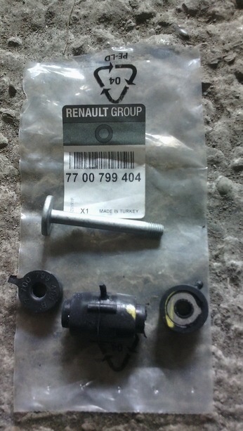 Замена стоек стабилизатора — Renault Symbol, 1,4 л, 2006 года | своими ...