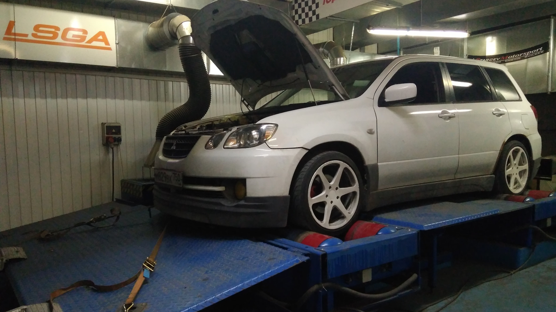 Mitsubishi Airtrek Turbo 2.0 бензиновый 2002 | на DRIVE2