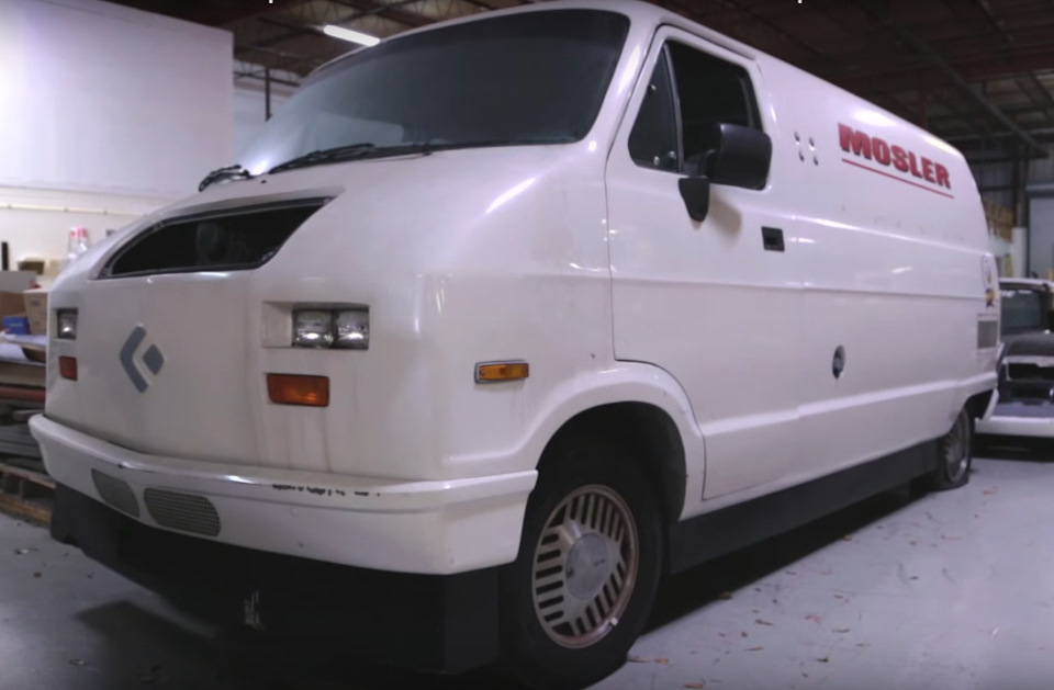 Mosler Intruder, Raptor, TwinStar и другие невероятные проекты Уоррена ...