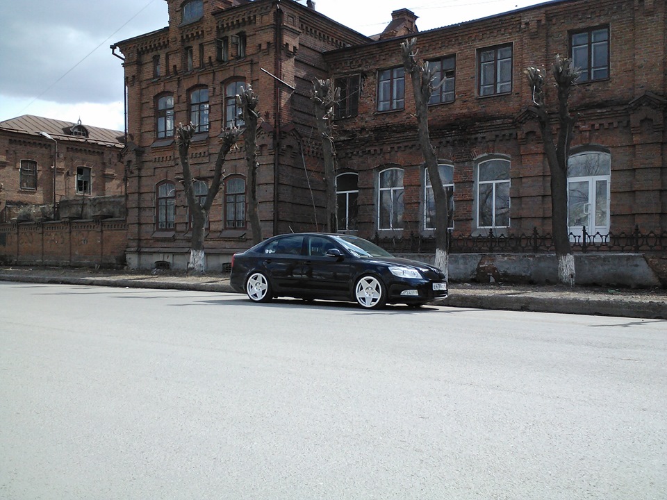 R19 3sdm 0.05 on Skoda — Skoda Octavia A5 Mk2, 1,6 л, 2011 года ...