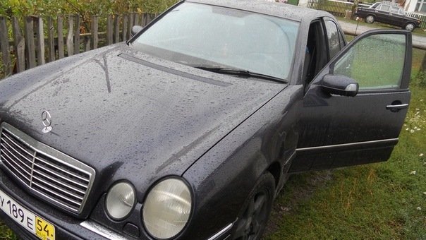 Mercedes-Benz E-Class (W210) 2.3 бензиновый 1997 | lorenzo на DRIVE2