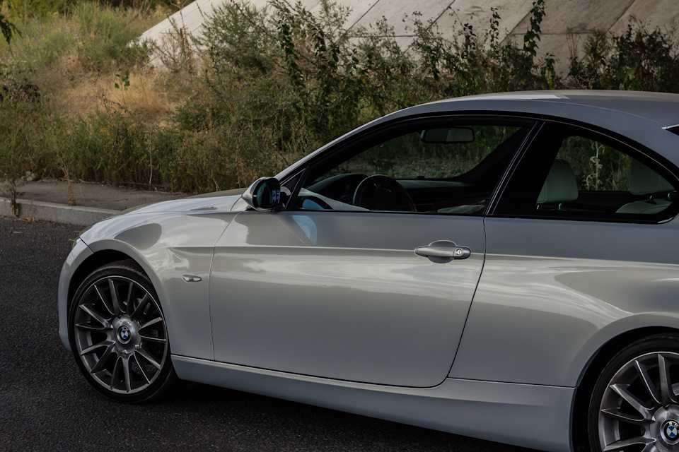 Moonstone-metallic paint — BMW 3 series Coupe (E92), 2 л, 2008 года ...