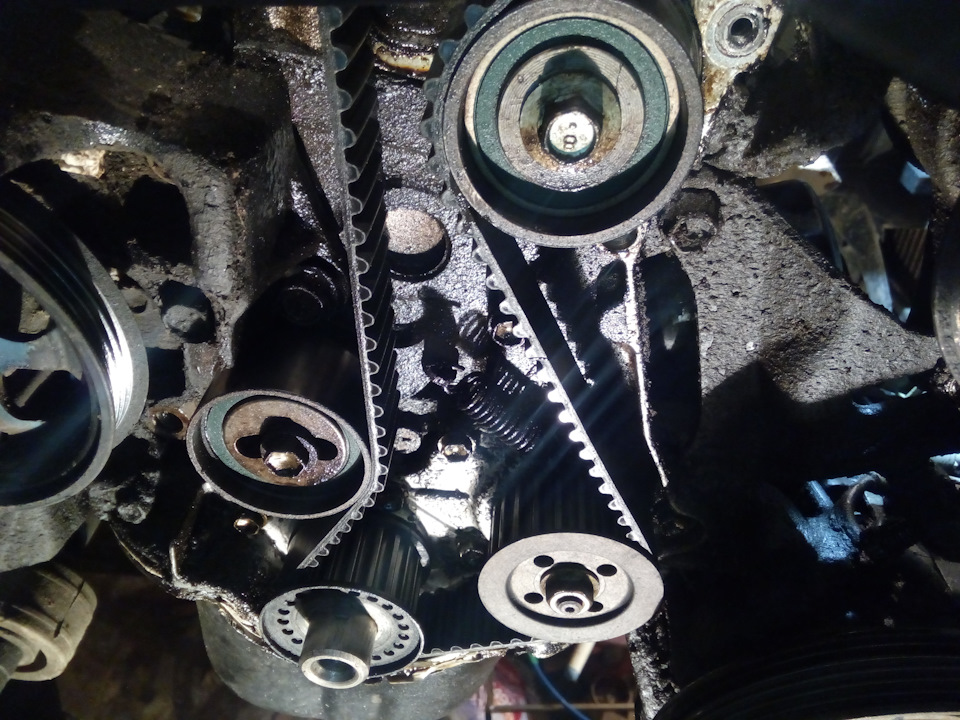 ГРМ и Маслонасос. — Toyota Corolla (100), 1,3 л, 1994 года | своими ...