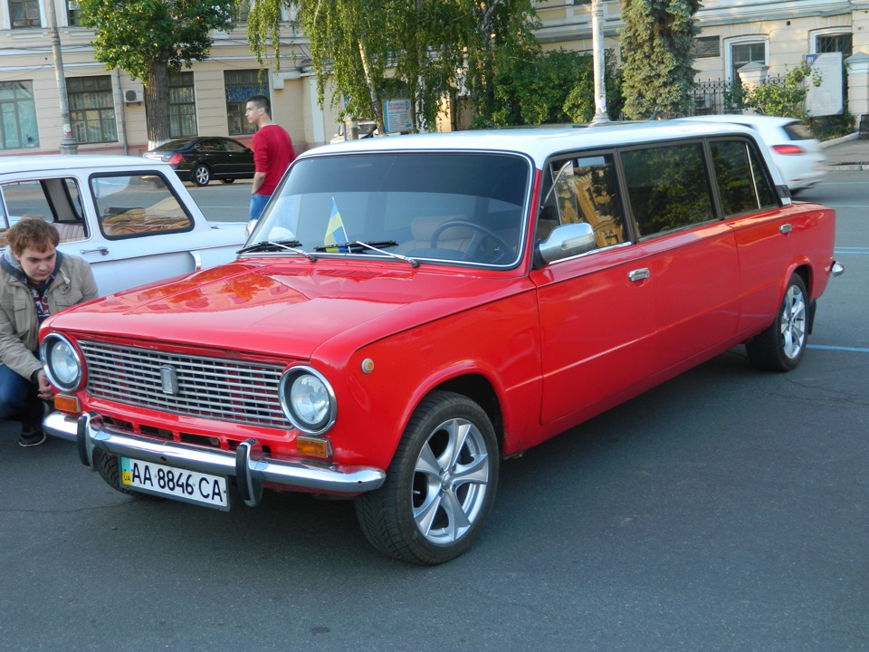 Встреча Retro Cars Kiev — Lada 21011, 1,5 л, 1979 года | встреча | DRIVE2