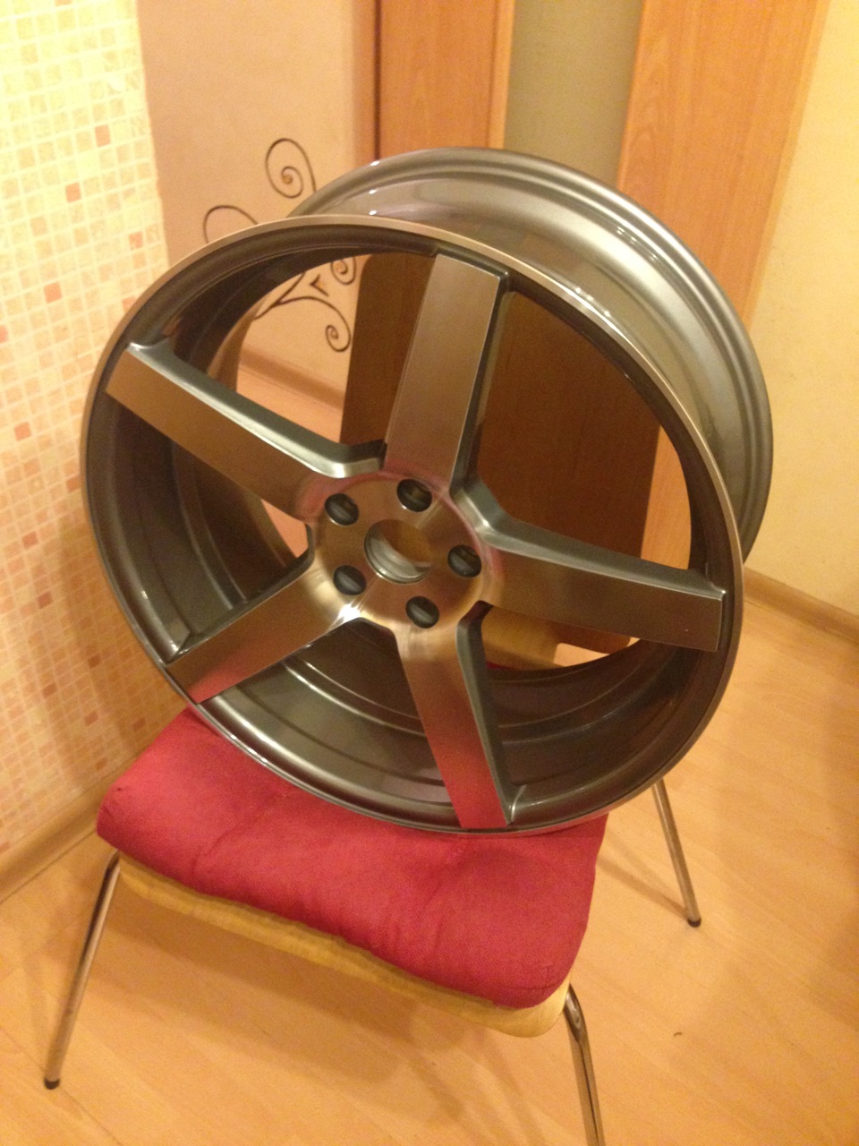 большой машине — большие диски Vossen R20 — Cadillac STS, 4,6 л, 2006 ...