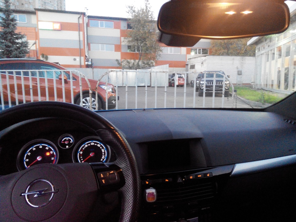 Кому мешается салонное зеркало? — Opel Astra H OPC, 2 л, 2008 года ...