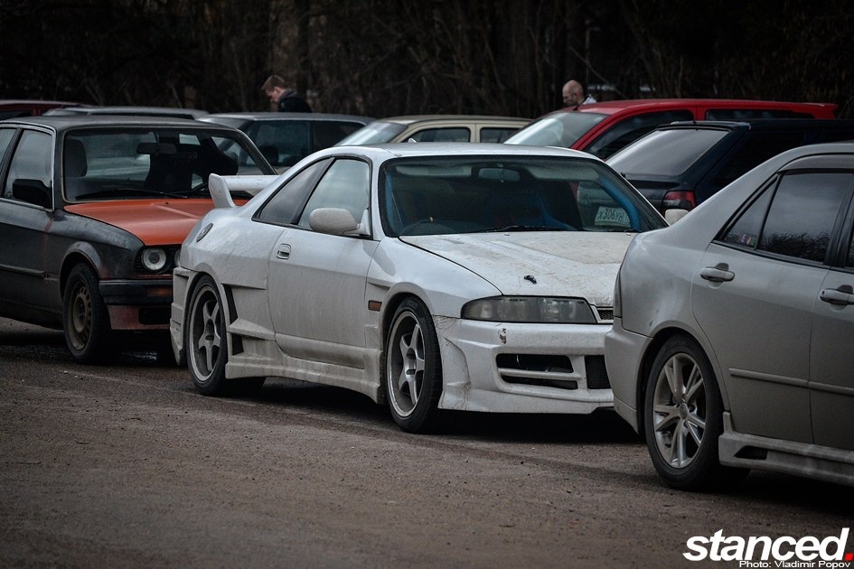 Случайно попал на stanced — Nissan Skyline (R33 Series 2), 2,5 л, 1996 ...