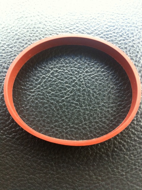 11612245439 Резиновый уплотнитель BMW | Запчасти на DRIVE2