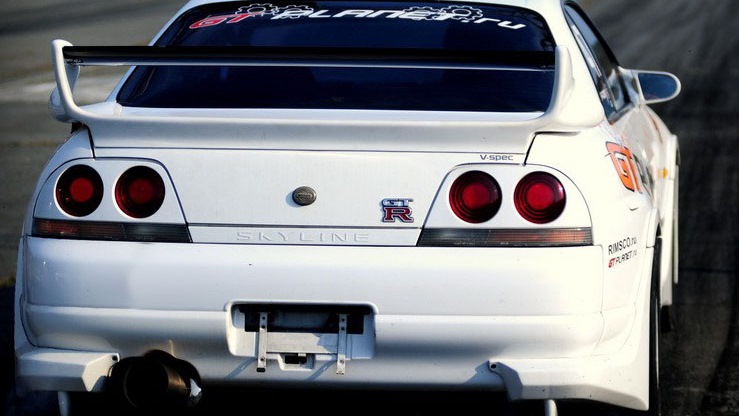 Nissan Skyline GT-R (R33) 2.7 бензиновый 1998 | R33 (Тяжеловес: 8.9с ...