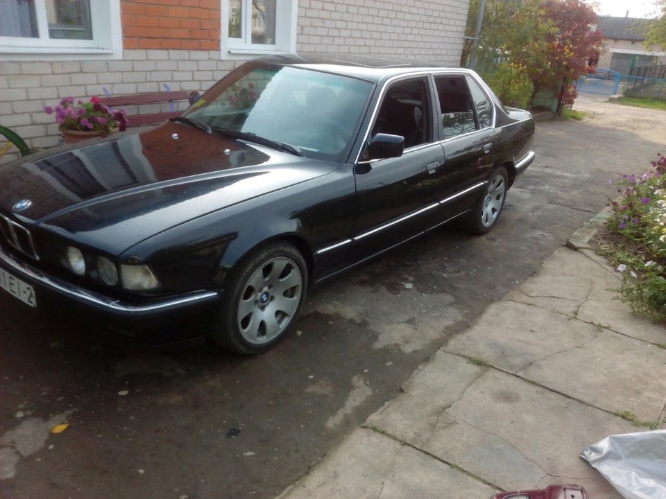 Дела давно минувших дней. — BMW 7 series (E32), 3 л, 1987 года | фотография | DRIVE2