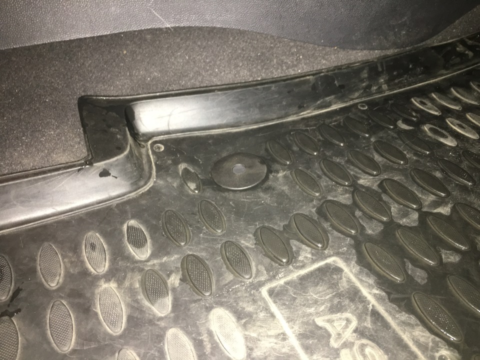 Установка клипс крепление ковриков VAG — Opel Astra H GTC, 1,8 л, 2007 ...