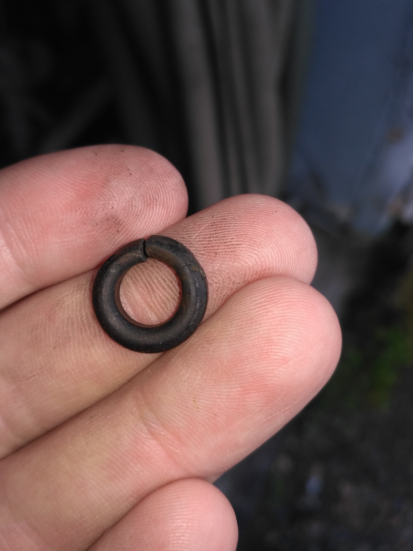 Чистка форсунок и замена нижней опоры двигателя — Ford Mondeo III, 2 л ...