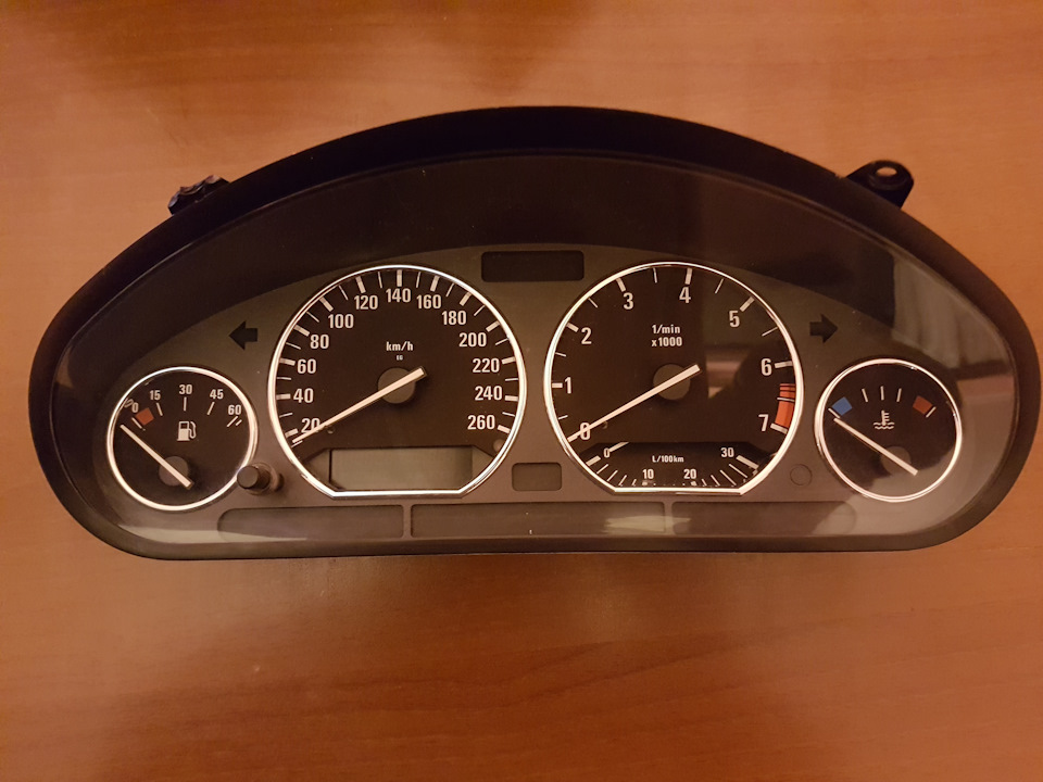 Хромированные кольца приборной панели — BMW 3 series (E36), 2 л, 1995 ...