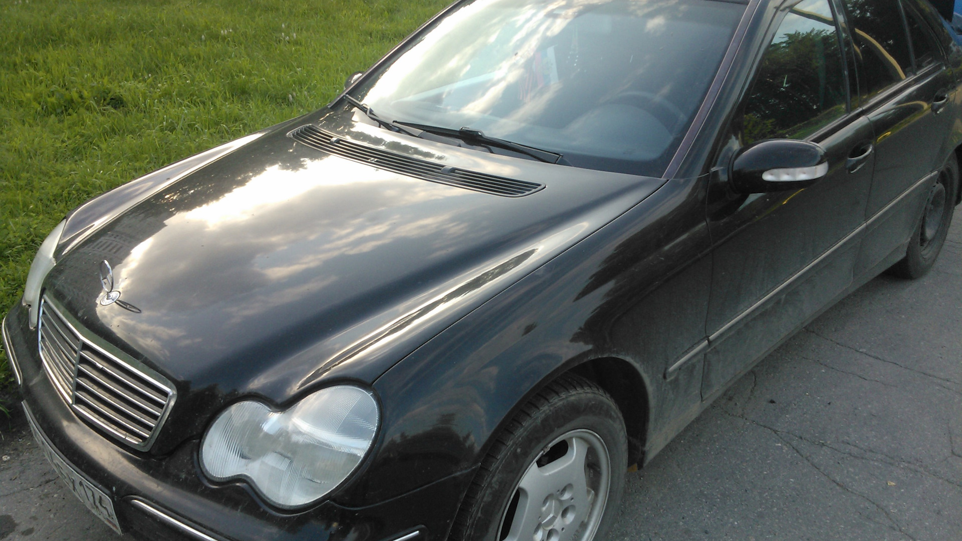 Mercedes-Benz C-Class (W203) 2.0 бензиновый 2000 | c-200 kompressor на ...