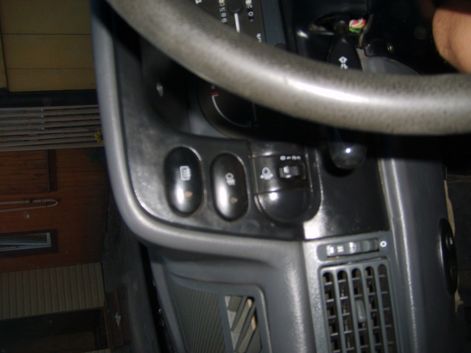 Поставил ПТФ — Daewoo Nexia, 1,5 л., 2005 года | электроника | DRIVE2
