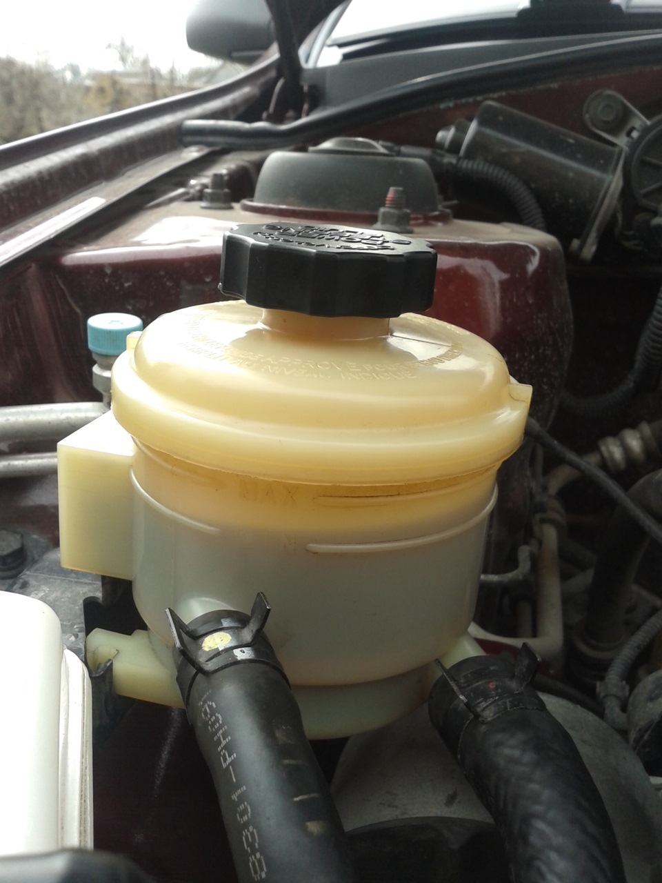 Жидкость ГУРа — Hyundai Accent (2G), 1,5 л, 2008 года | своими руками ...