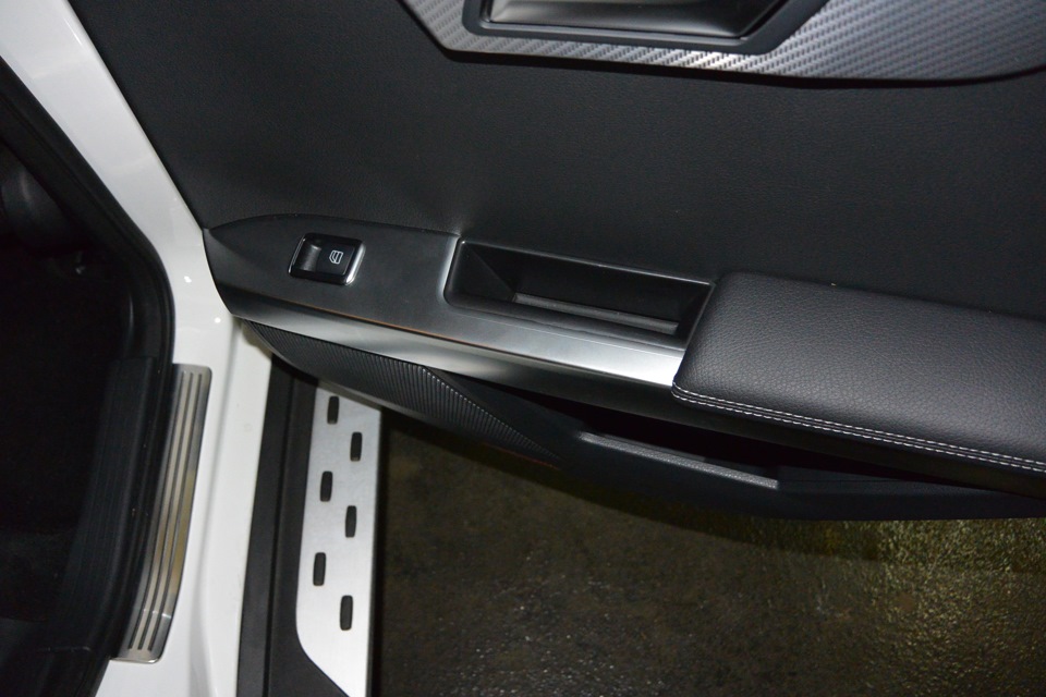 Карманы в дверные ручки. — Mercedes-Benz GLK-Class (X204), 2,1 л, 2015 ...